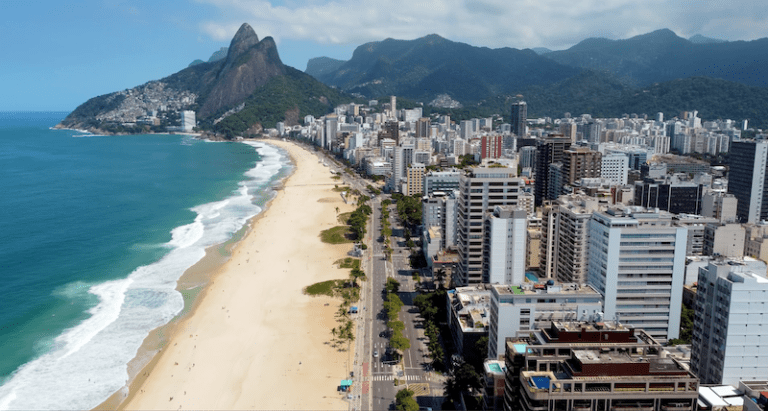 Surfing In Rio De Janeiro | The Ultimate Guide